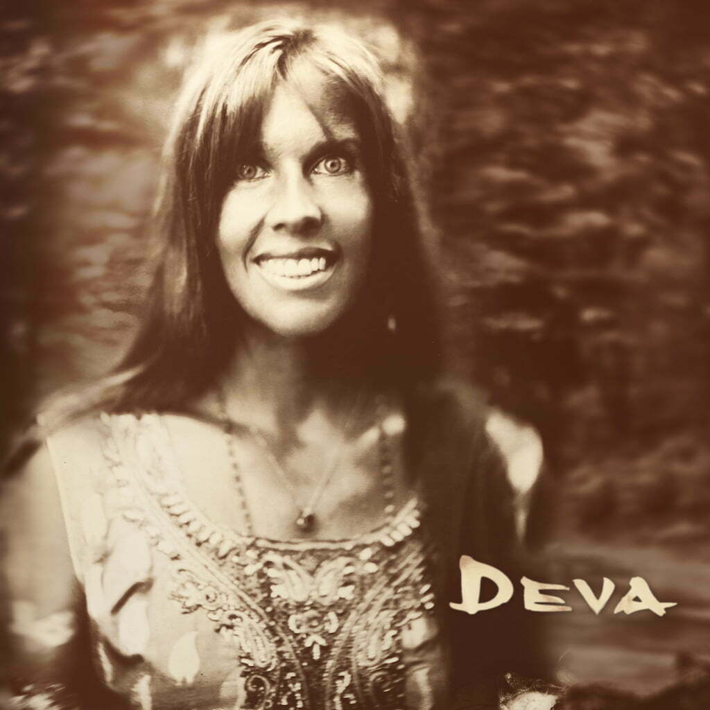 CD/ 'Deva', un recorrido espiritual en la voz de Deva Premal | Yoga en Red