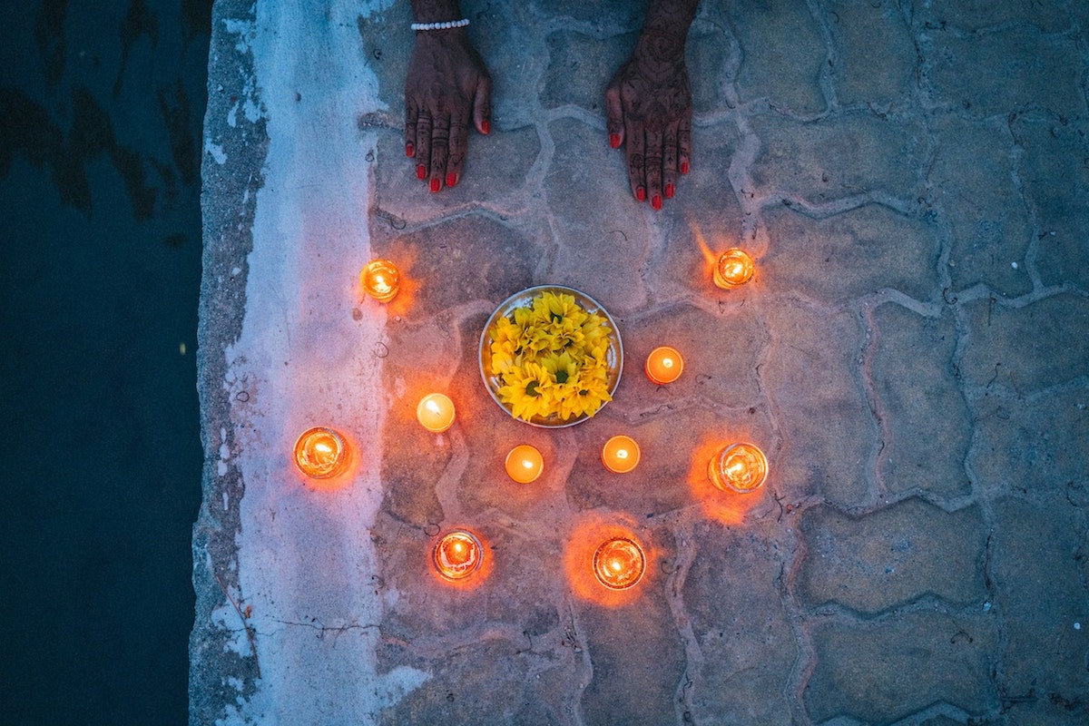 Diwali, la victoria de la luz | Yoga en Red Diwali, la victoria de la luz