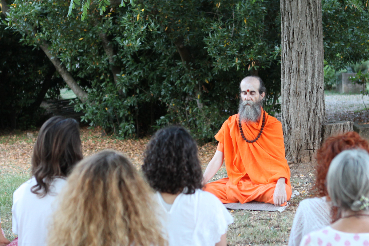 Conversamos con Swami Satyananda Saraswati: La Meditación.