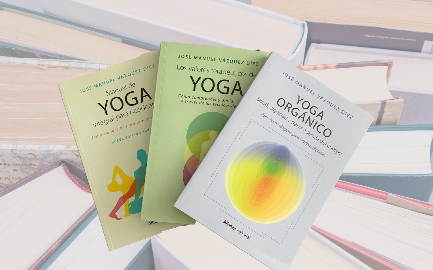 Celebra el Día del Libro con YogaenRed… ¡y gana un lote de libros de José Manuel Vázquez! | Yoga ...